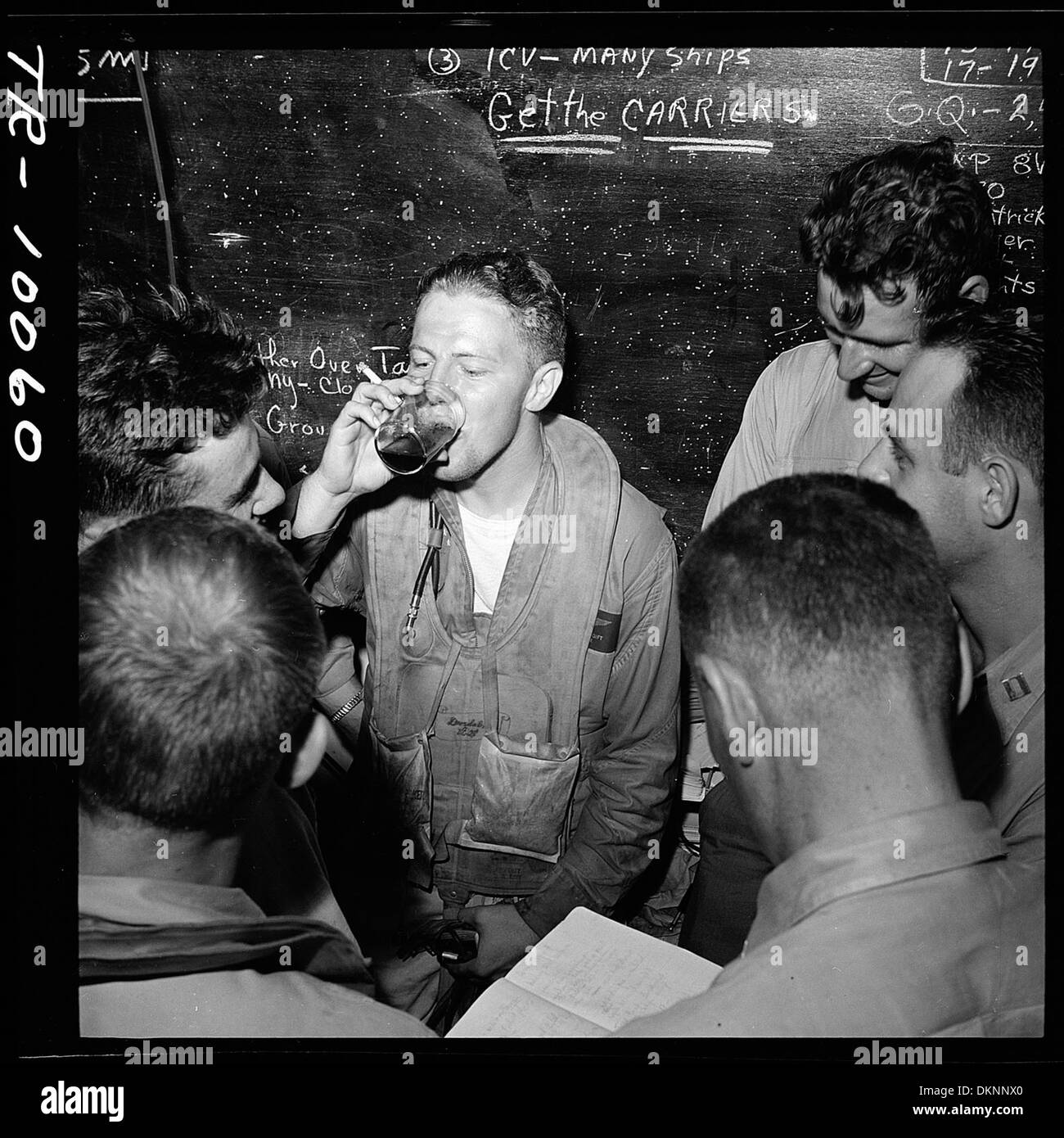 Pilots ready room hi-res stock photography and images - Alamy