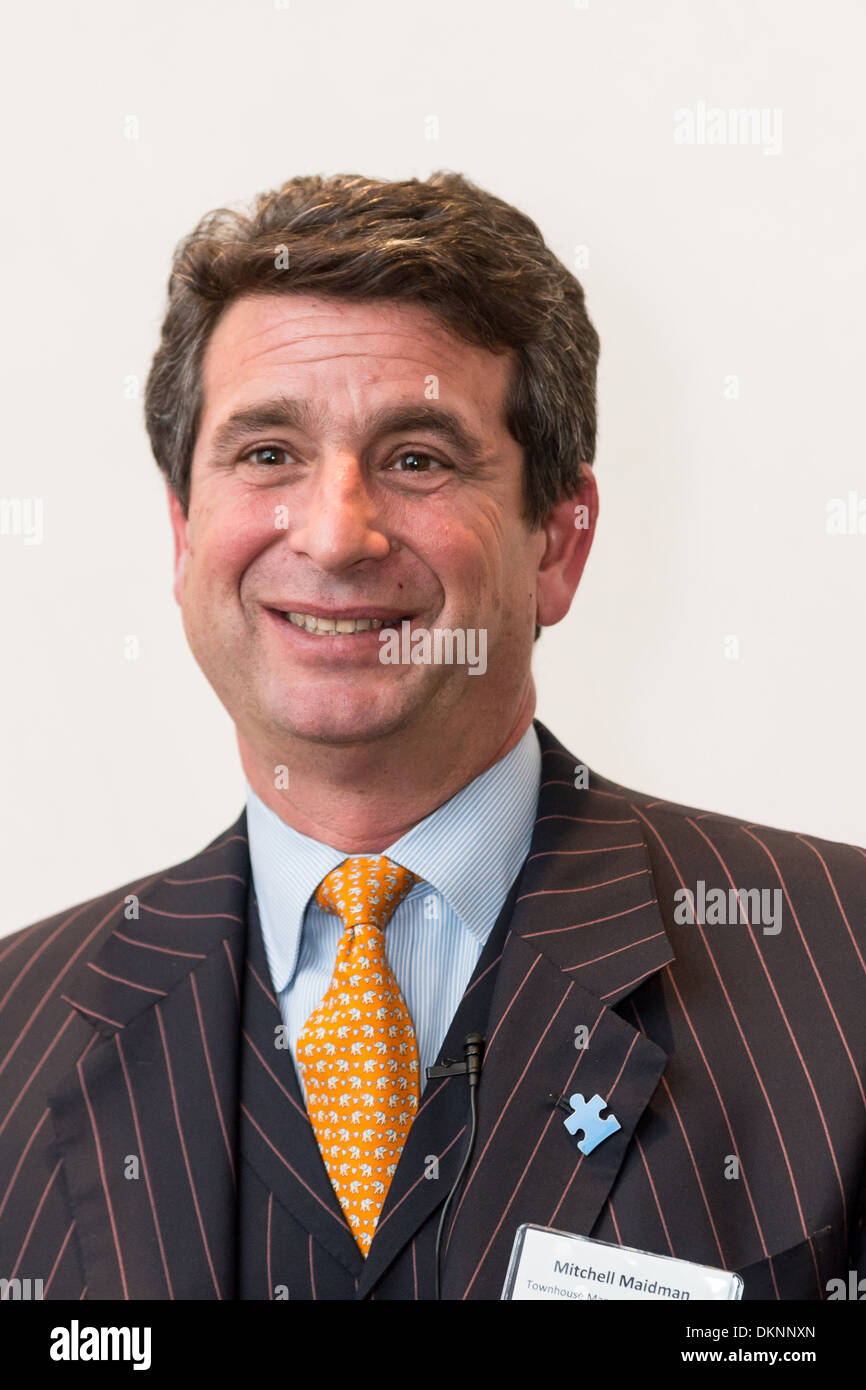 Maidmen hi-res stock photography and images - Alamy