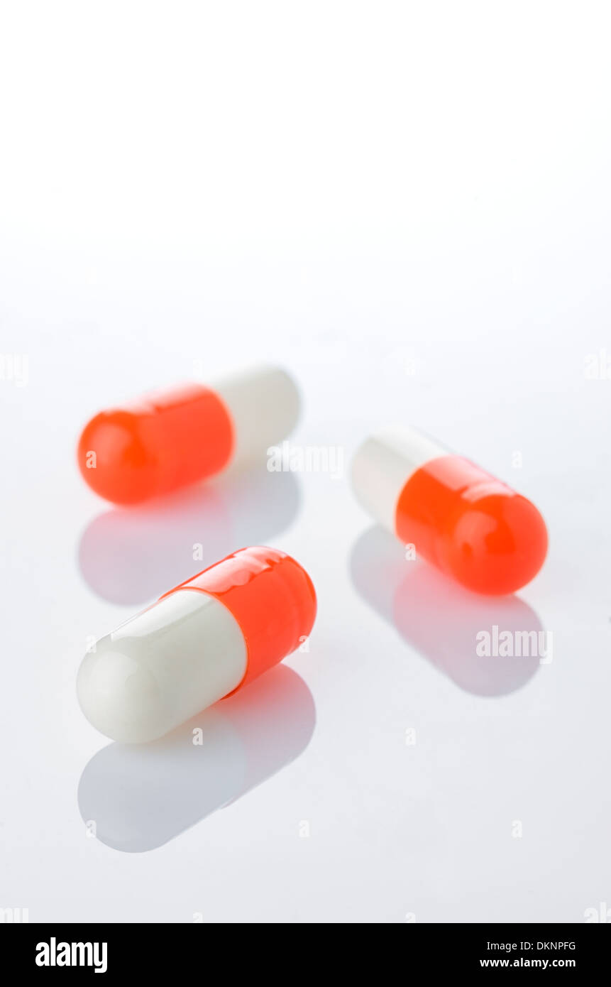 Close-up of pharmaceutical capsules Stock Photo - Alamy
