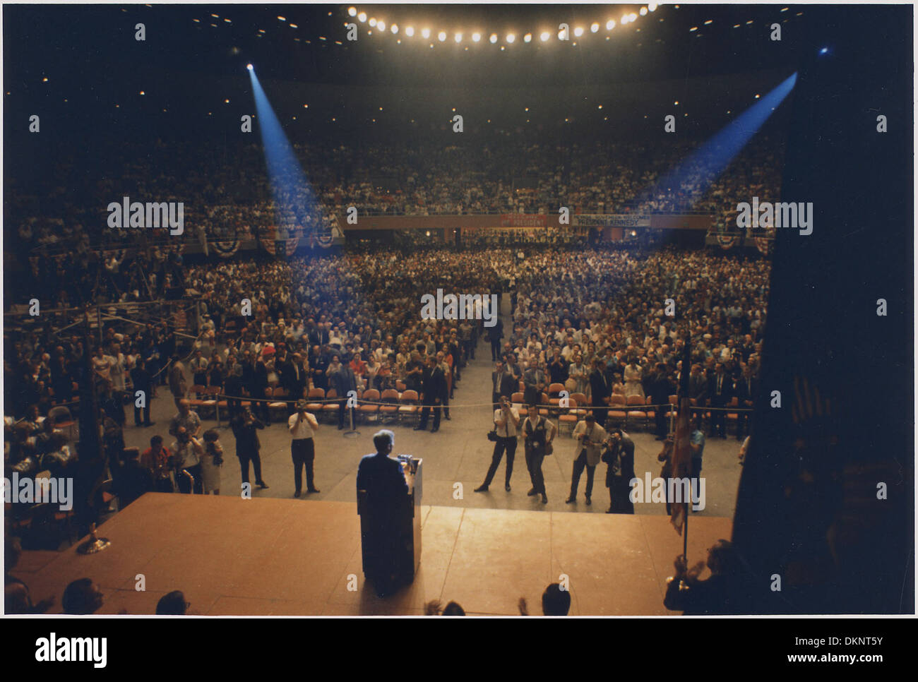 John f kennedy podium hi-res stock photography and images - Alamy