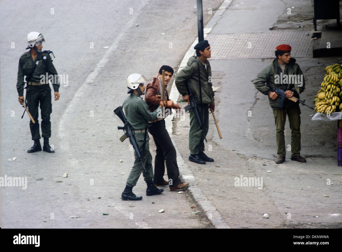 Israeli soldier 1980 hi-res stock photography and images - Alamy