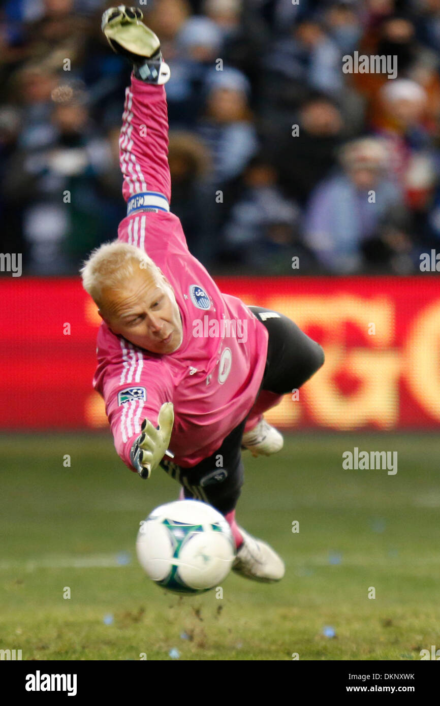 Kansas City, KS, USA. 7th Dec, 2013. December 07, 2013: Jimmy Nielsen ...