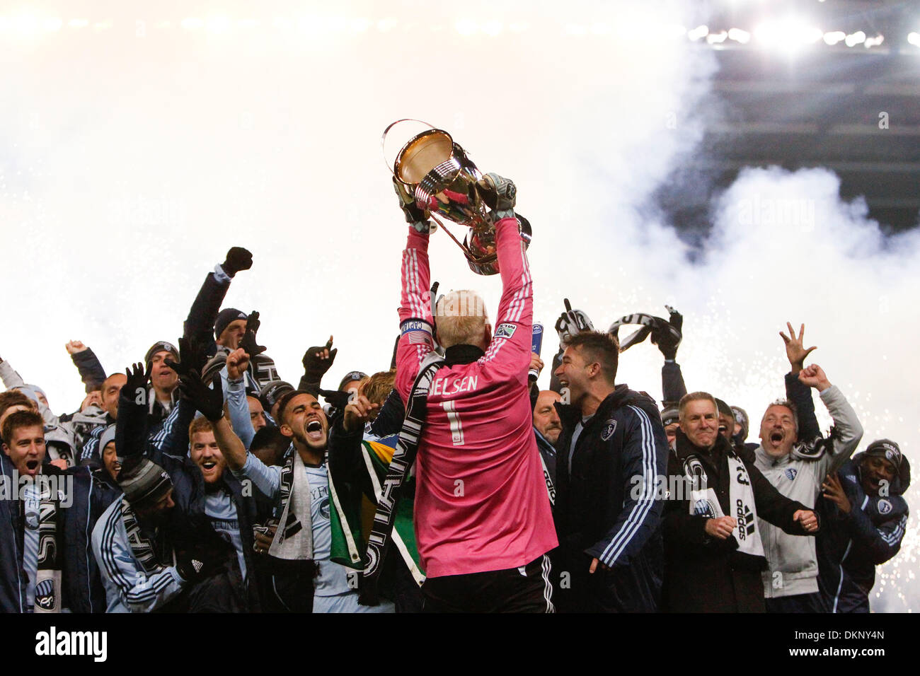 Kansas City, KS, USA. 7th Dec, 2013. December 07, 2013: Jimmy Nielsen ...