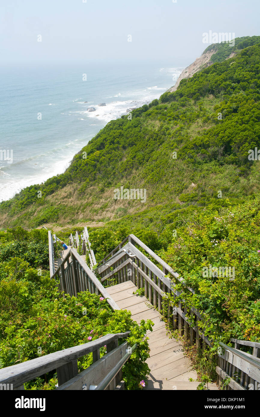 The famous hundred steps that climb Mohegan Bluffs, a natural beauty ...