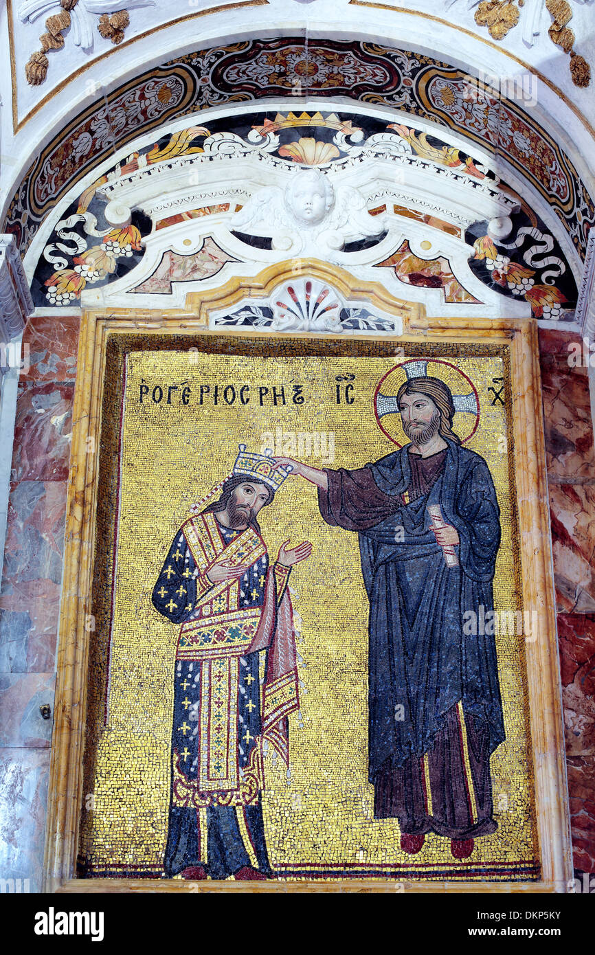 Roger sicily hi-res stock photography and images - Alamy