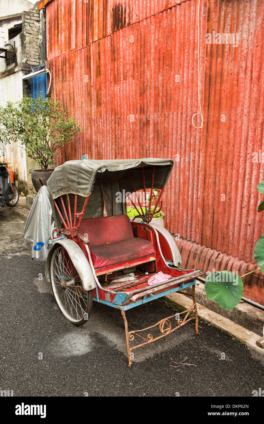 becak (trishaw), symbol of Georgetown in Penang, Malaysia Stock Photo ...