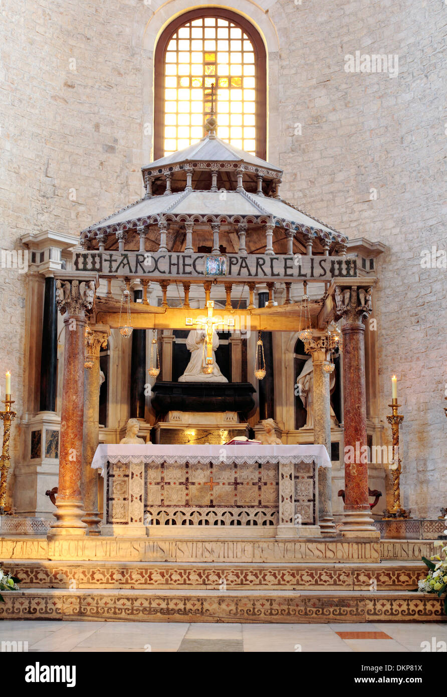 Medieval canopy, Basilica of Saint Nicholas (Basilica di San Nicola ...
