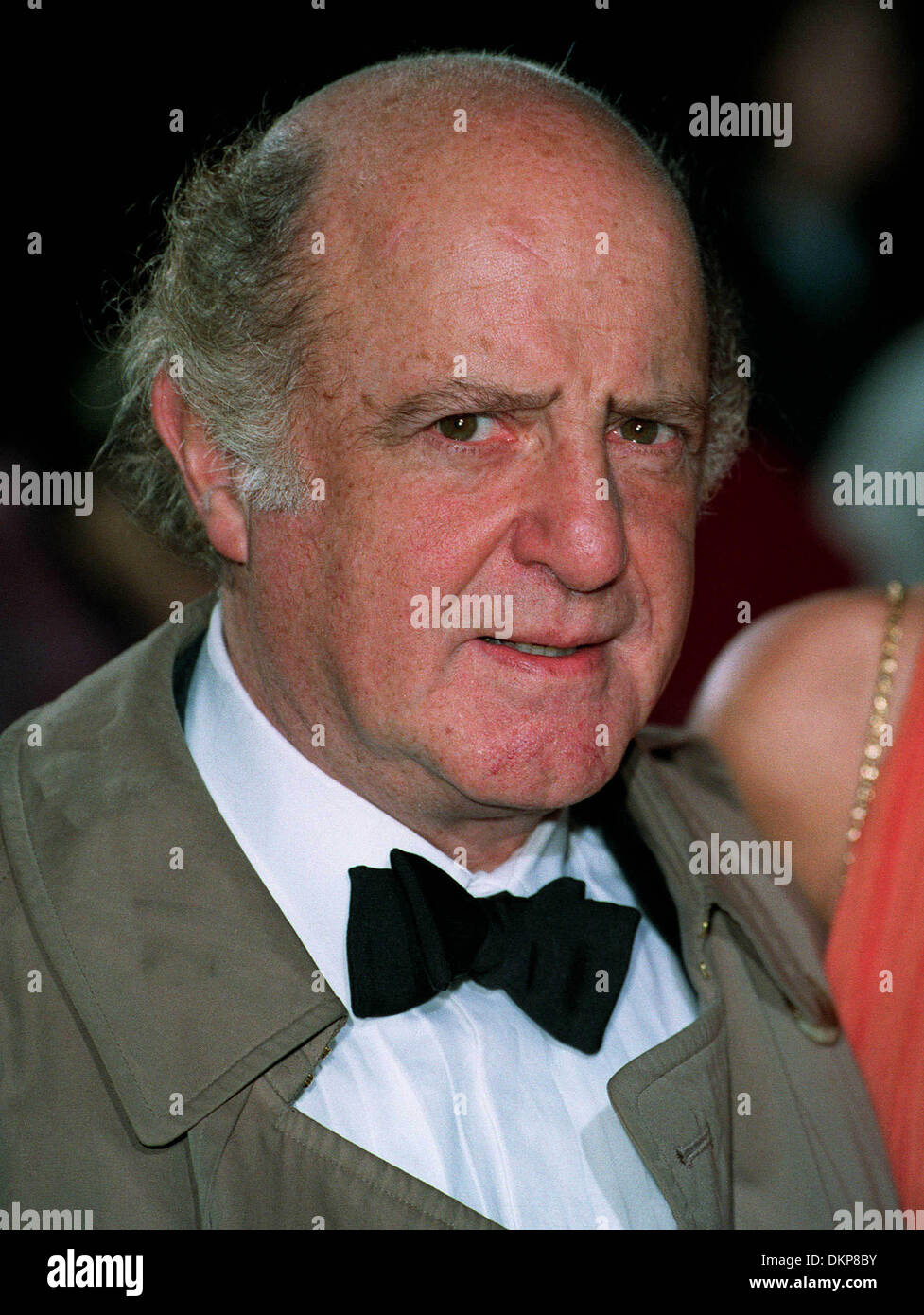 DAVID SWIFT.ACTOR, DROP THE DEAD DONKEY.14/05/1993.A16C35AC.CREDIT ...