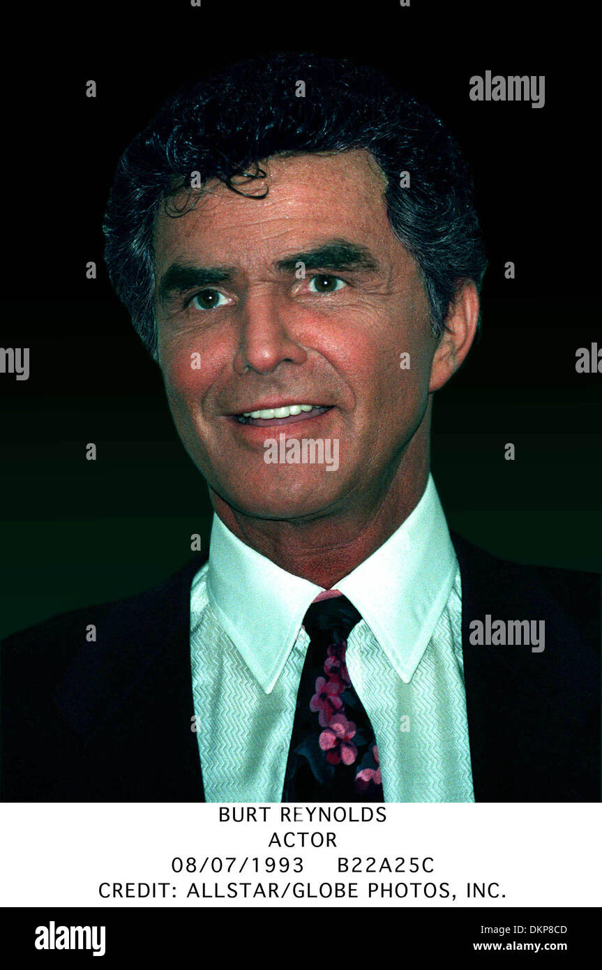 Burt reynolds 1993 hi-res stock photography and images - Alamy