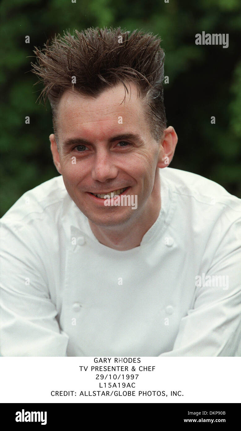 Gary rhodes 1997 hi-res stock photography and images - Alamy