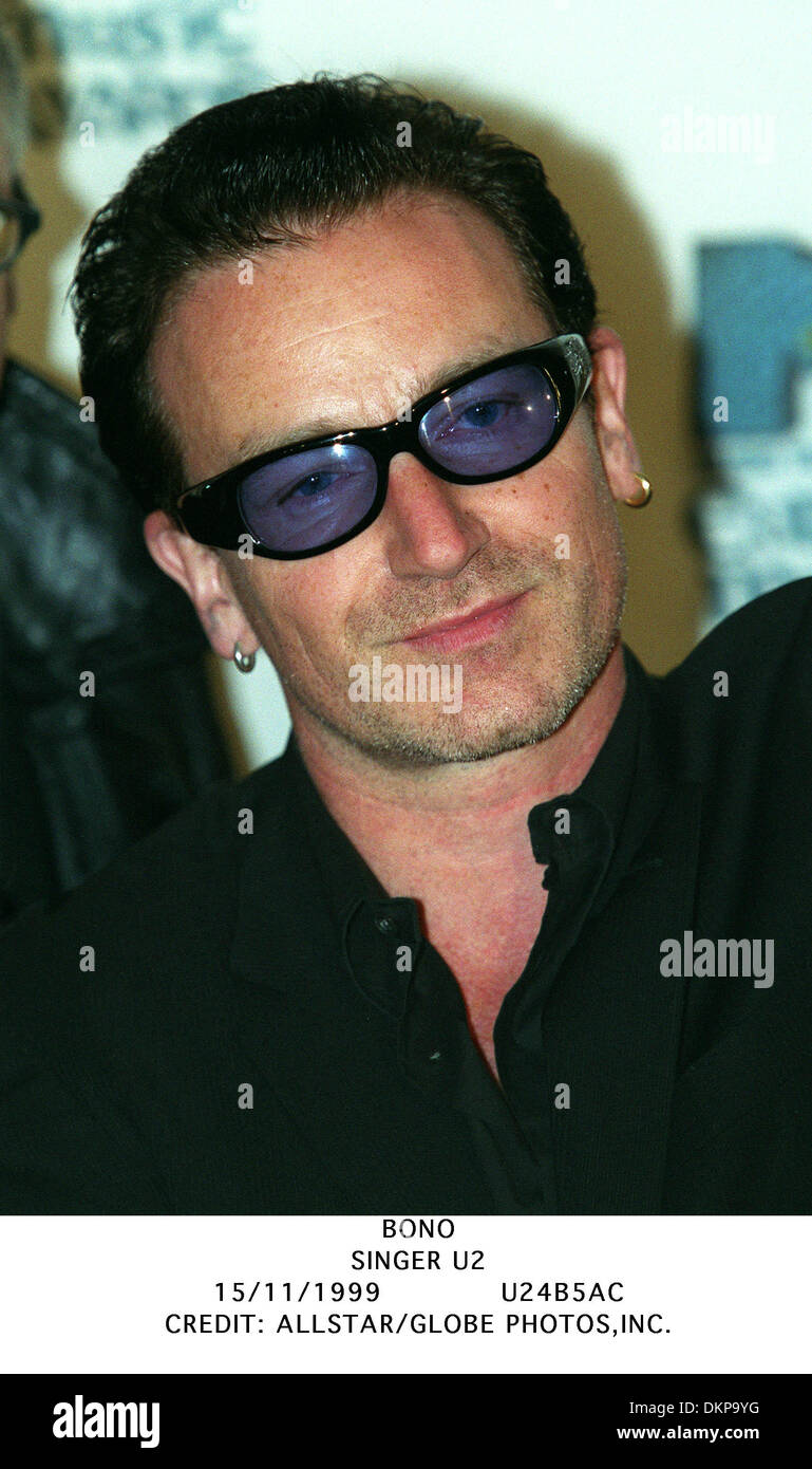 Bono singer hi-res stock photography and images - Alamy