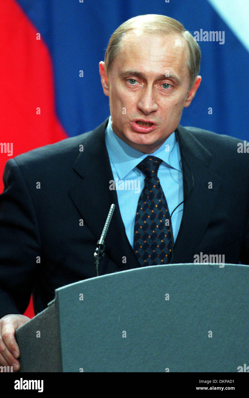 President putin 2000 hi-res stock photography and images - Alamy