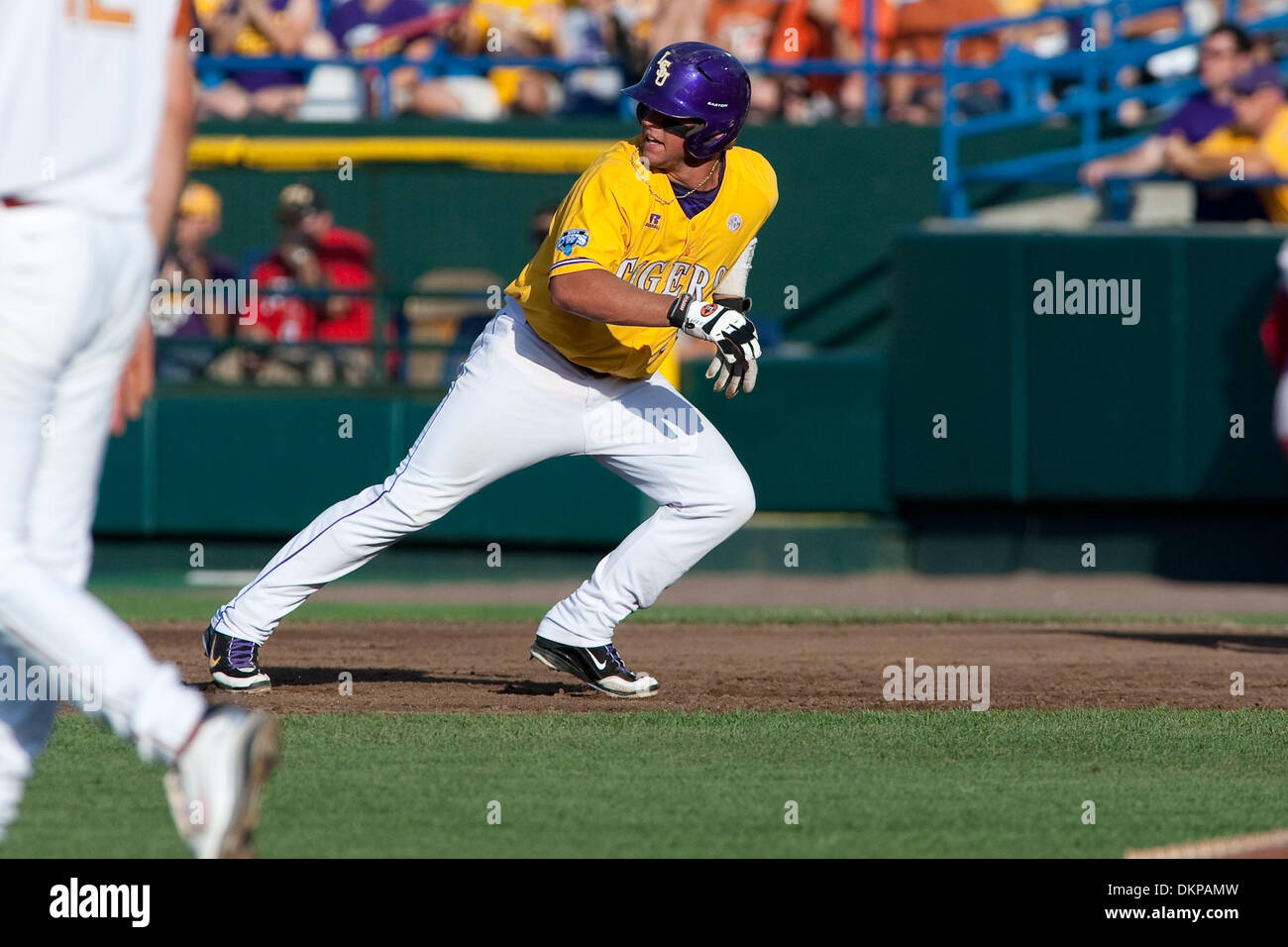 June 24, 2009 - Omaha, NE, U.S - 24 June 2009: LSU's Sean Ochinko #14 ...