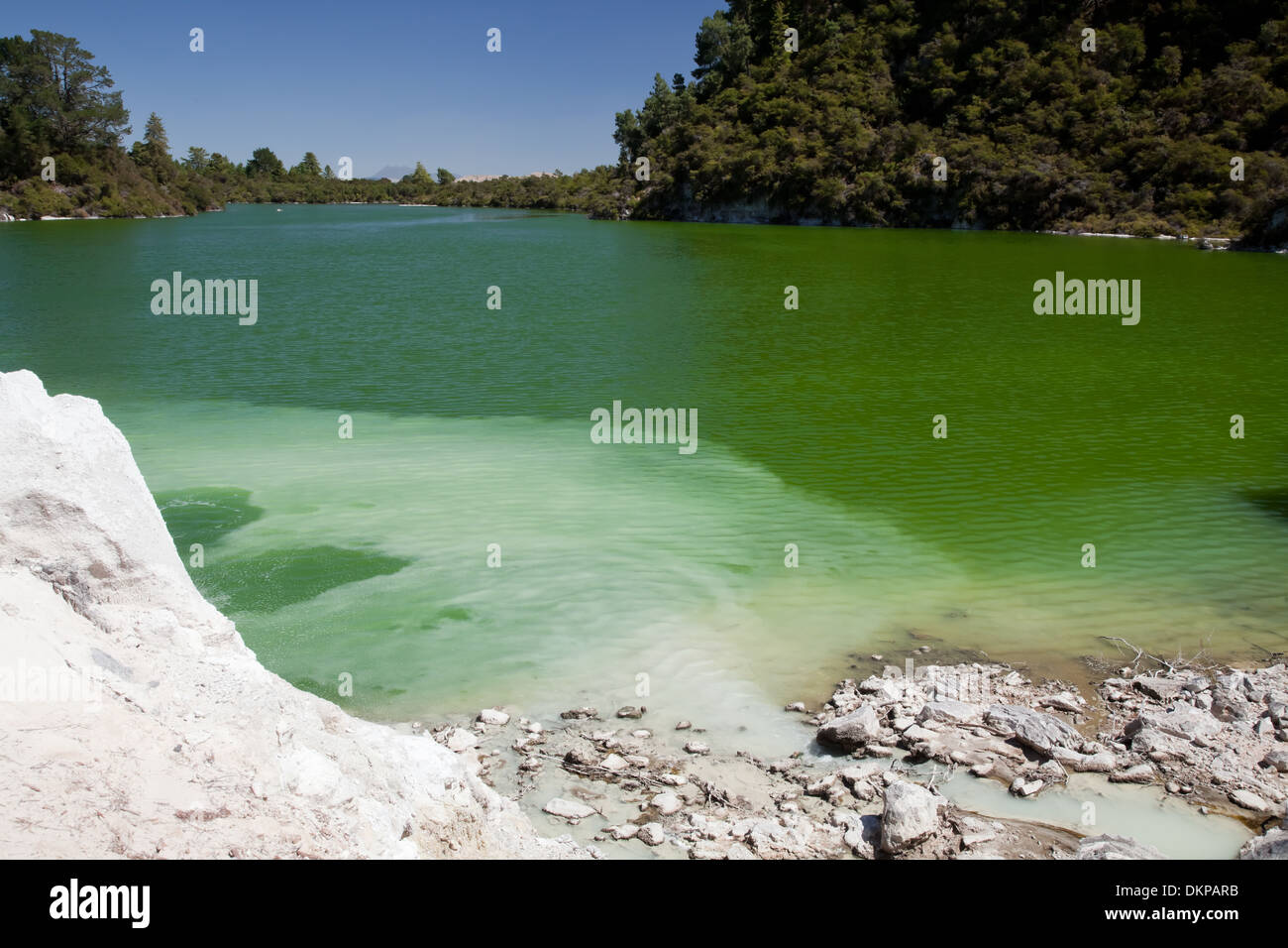 Lake Ngakoro Waterfall in Wai-O-Tapu Geothermal Wonderland, Rotorua ...