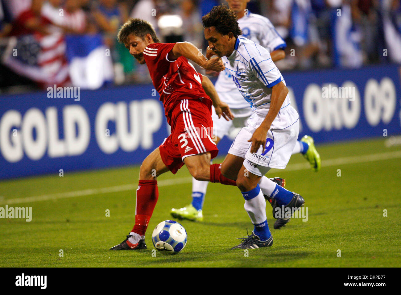 July 7, 2009 - Columbus, Ohio, U.S - 7 July 2009: El Salvador forward ...