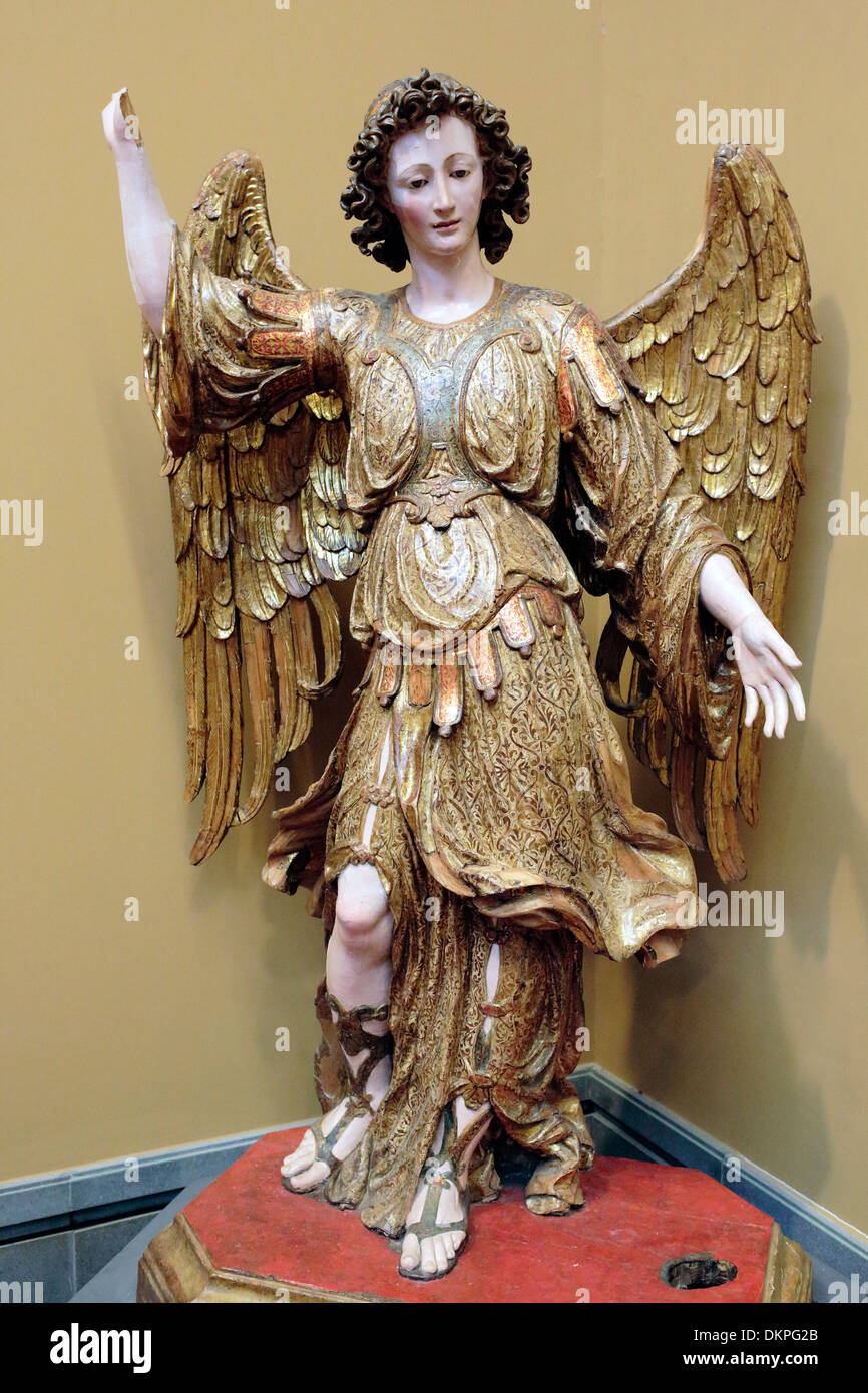 Archangel michael statue sculpture hi-res stock photography and images ...