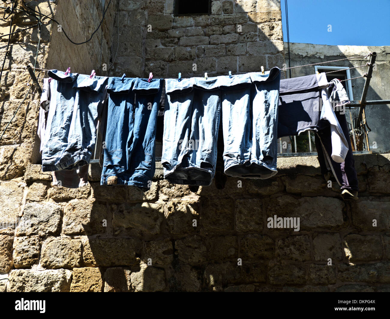 Street scenes in israel laundry hi-res stock photography and images - Alamy