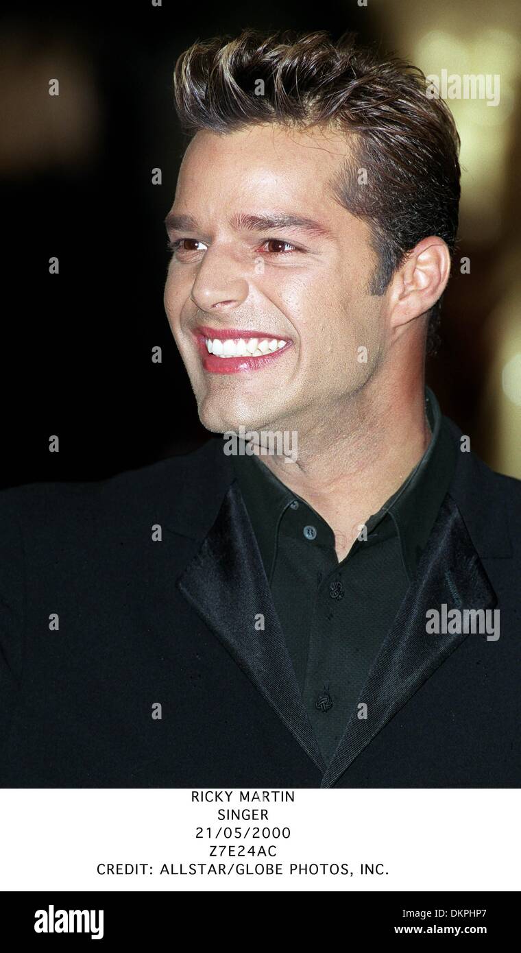 May 21, 2000 - RICKY MARTIN.SINGER.21/05/2000.Z7E24AC.CREDIT:(Credit ...