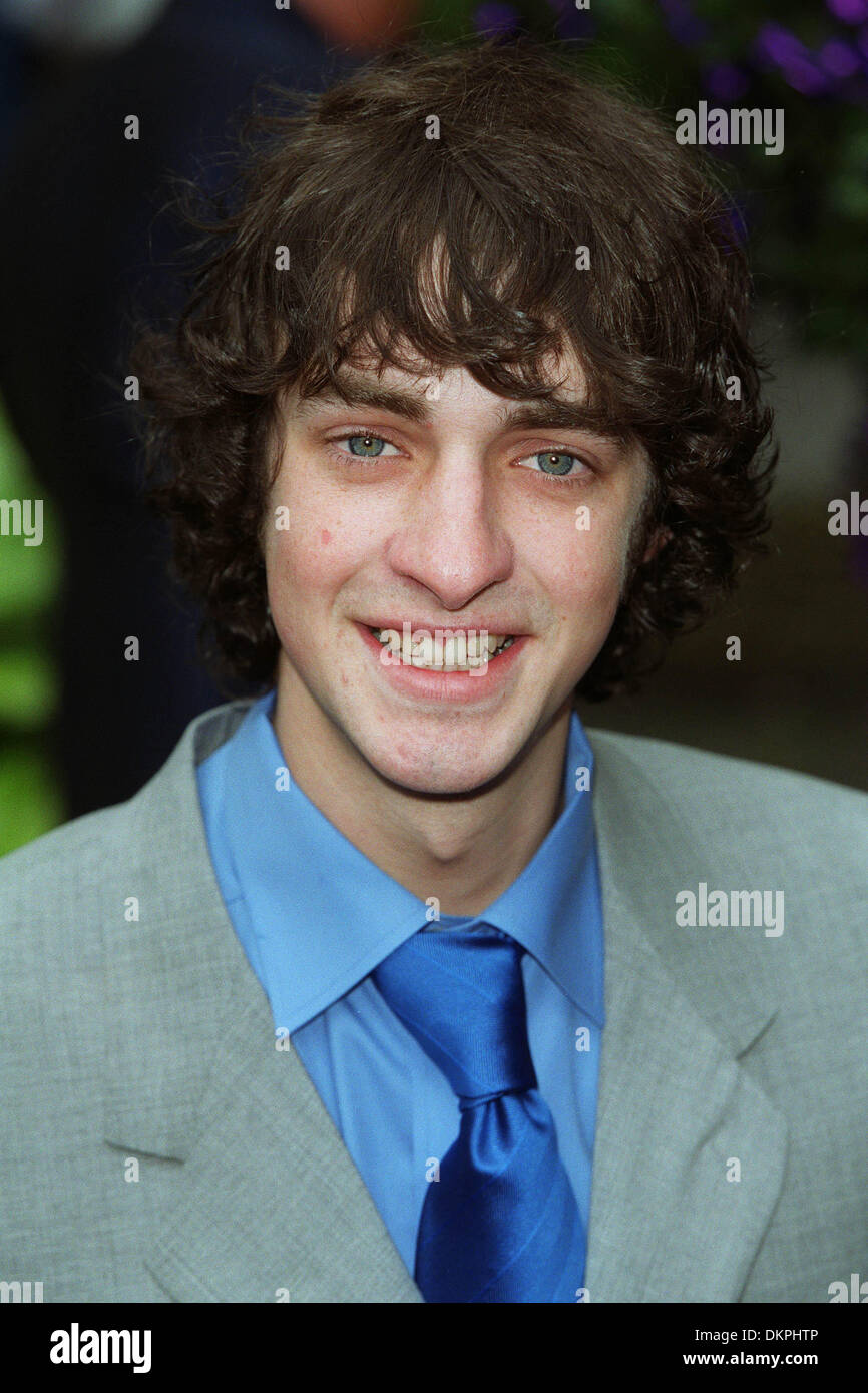 KRISTIAN EALEY.ACTOR IN ''HOLLYOAKS''.31/05/2000.BA34E17 Stock Photo ...
