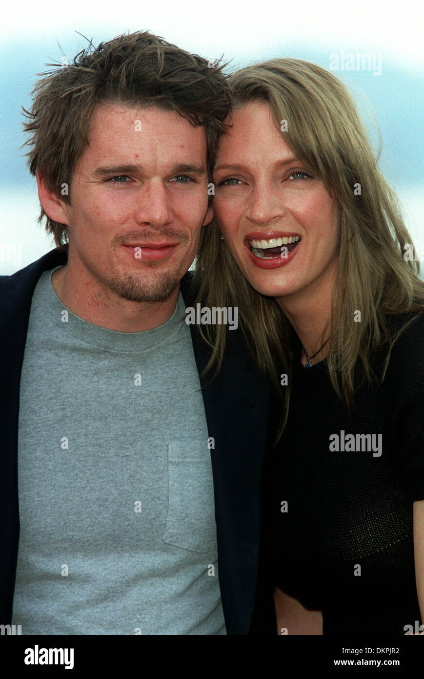 Ethan hawke uma thurman actors husband hi-res stock photography and images - Alamy