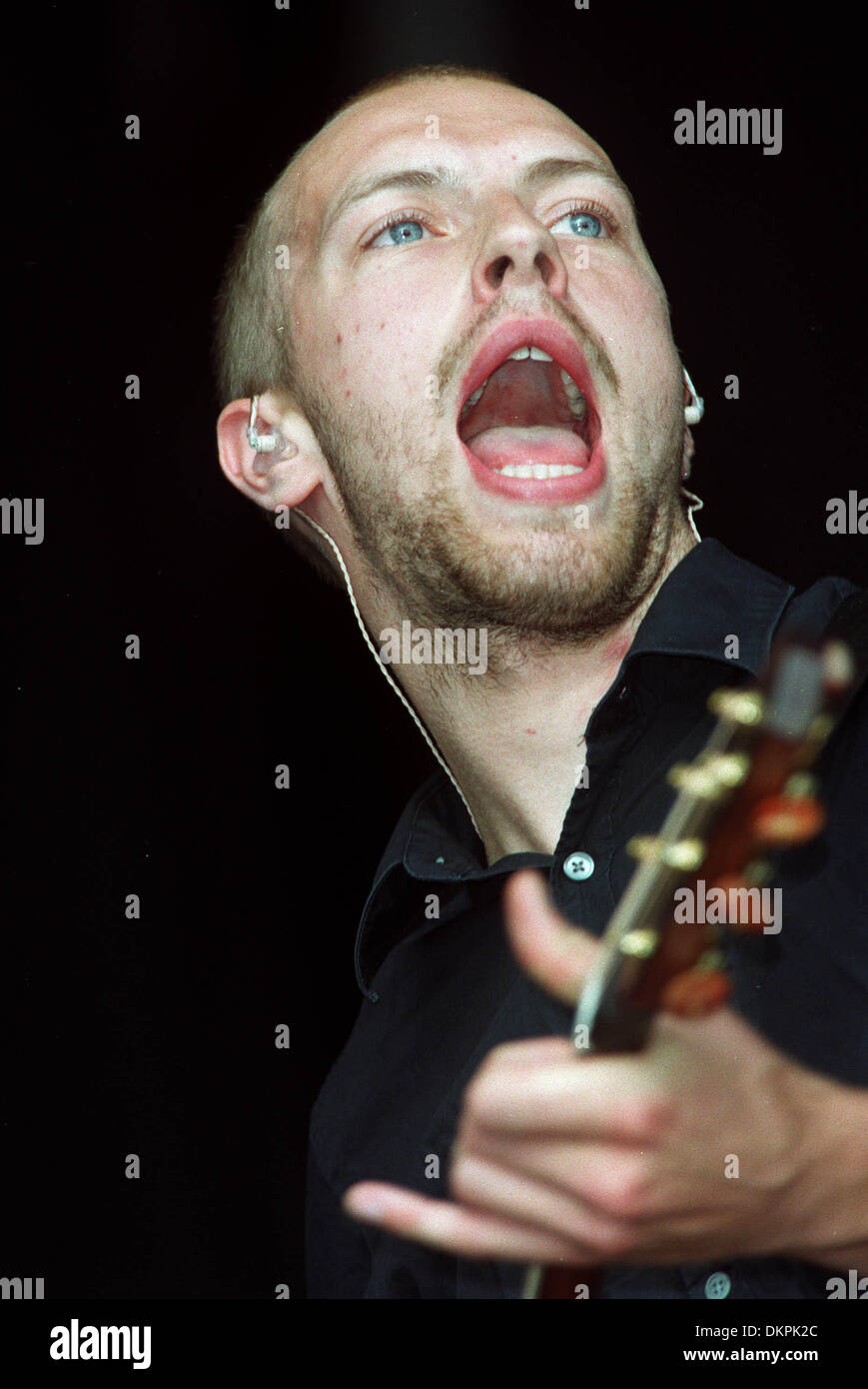Coldplay 2001 hi-res stock photography and images - Alamy