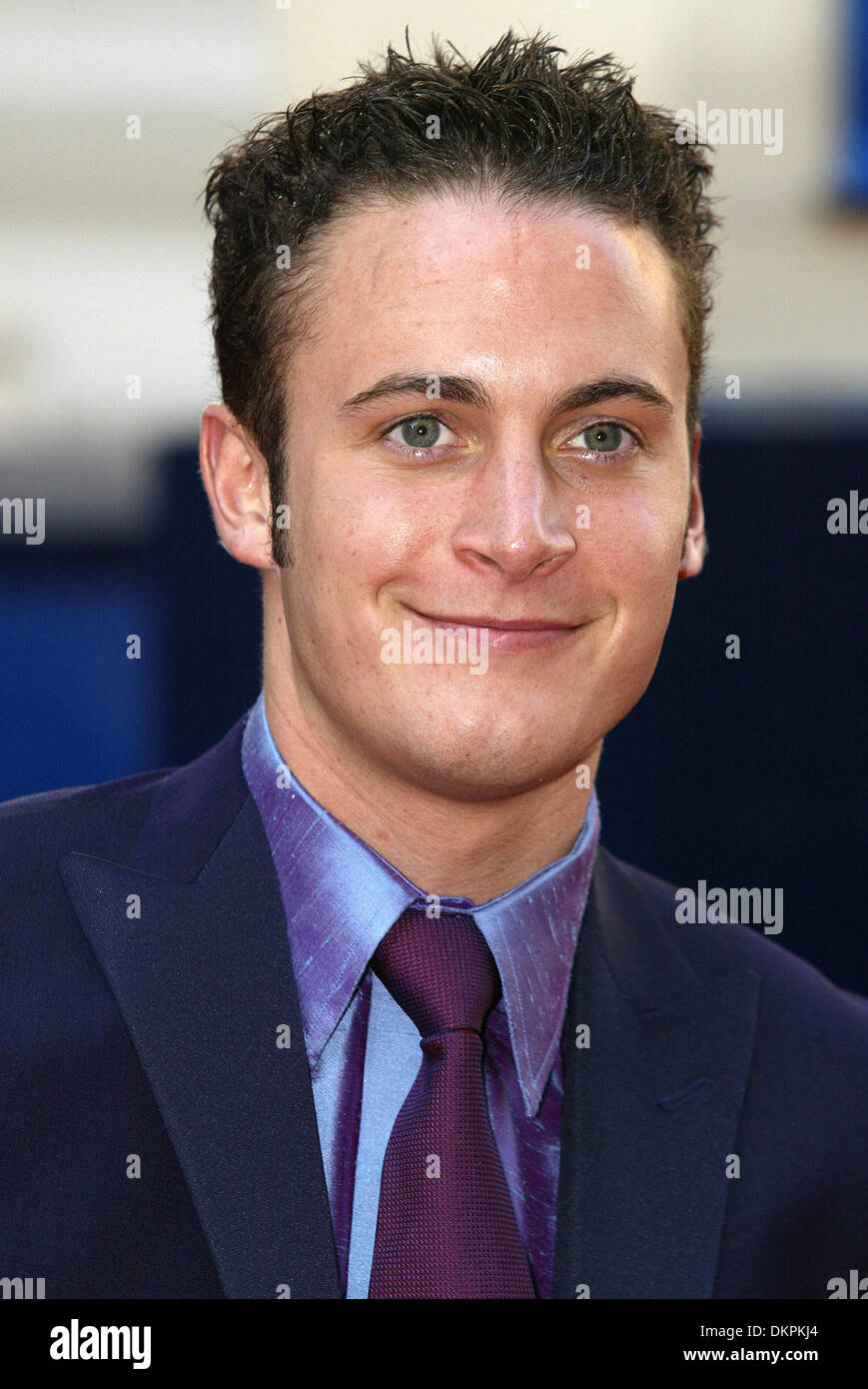 GARY LUCY.ACTOR.DON, .THEATRE ROYAL, DRURY LANE, LON.20/04/2002.DI1165 ...