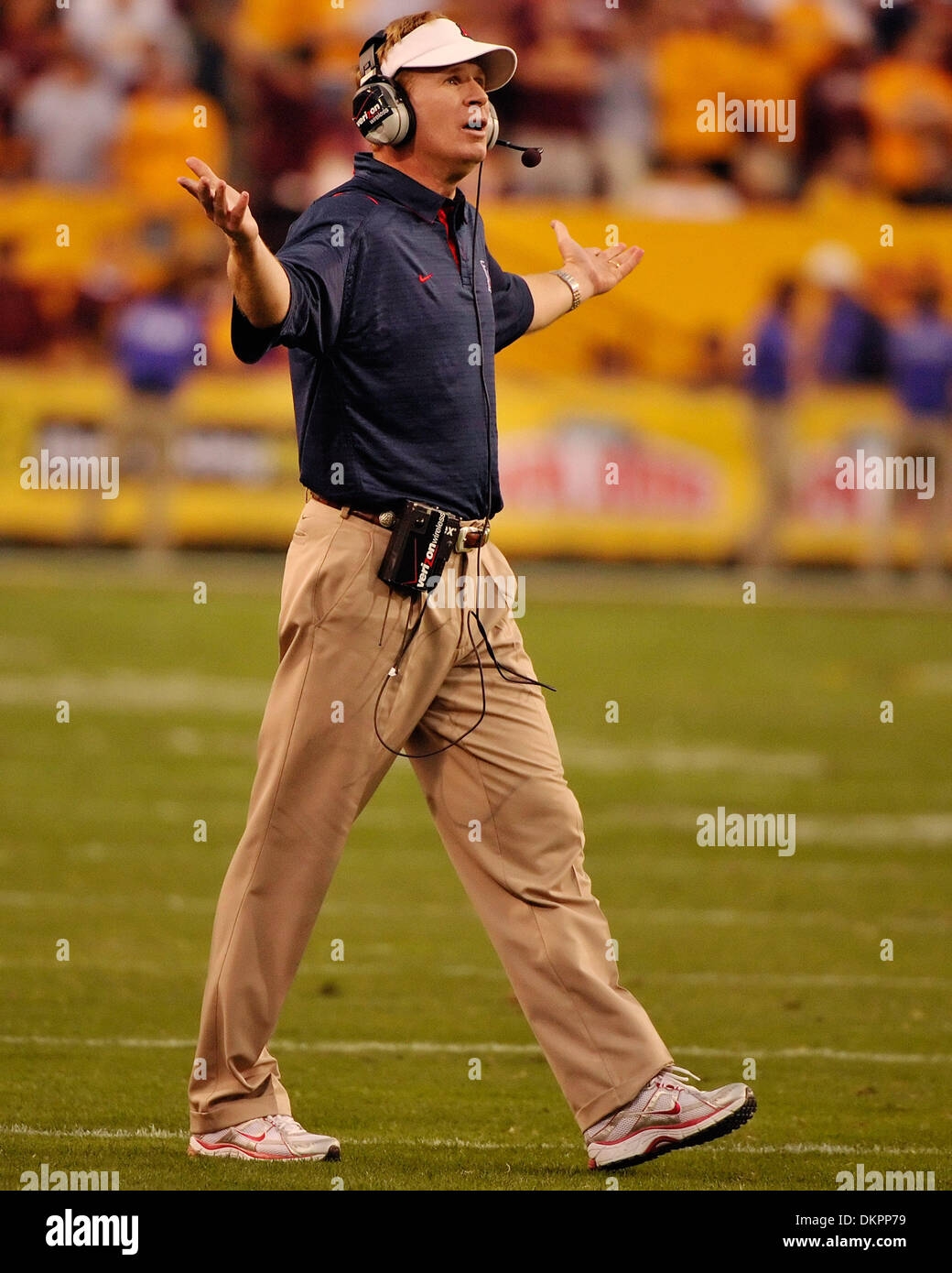 Nov. 28, 2009 - Tempe, Arizona, United States of America - November 28 ...