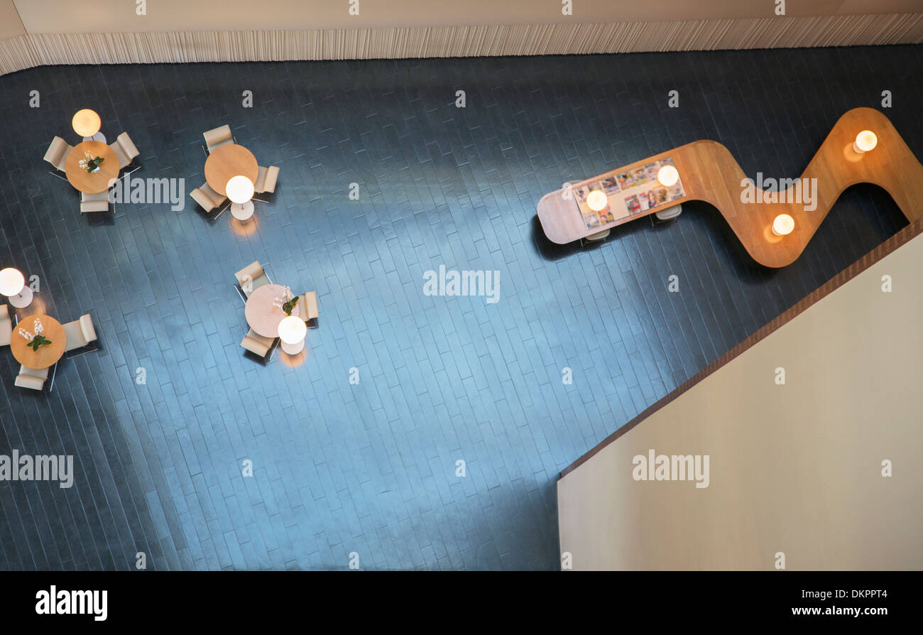 Empty lobby area in office Stock Photo - Alamy