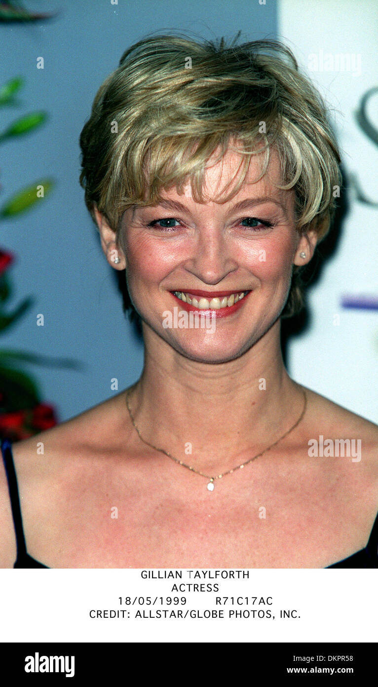 Gillian taylforth hi-res stock photography and images - Alamy