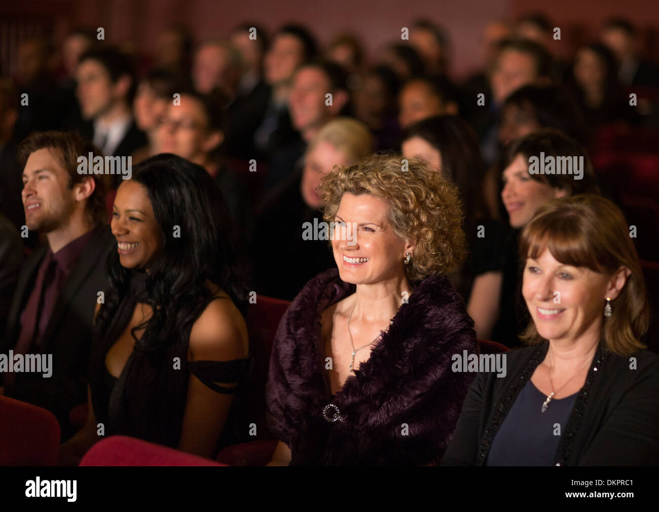 Opera audience audience inside hi-res stock photography and images - Alamy