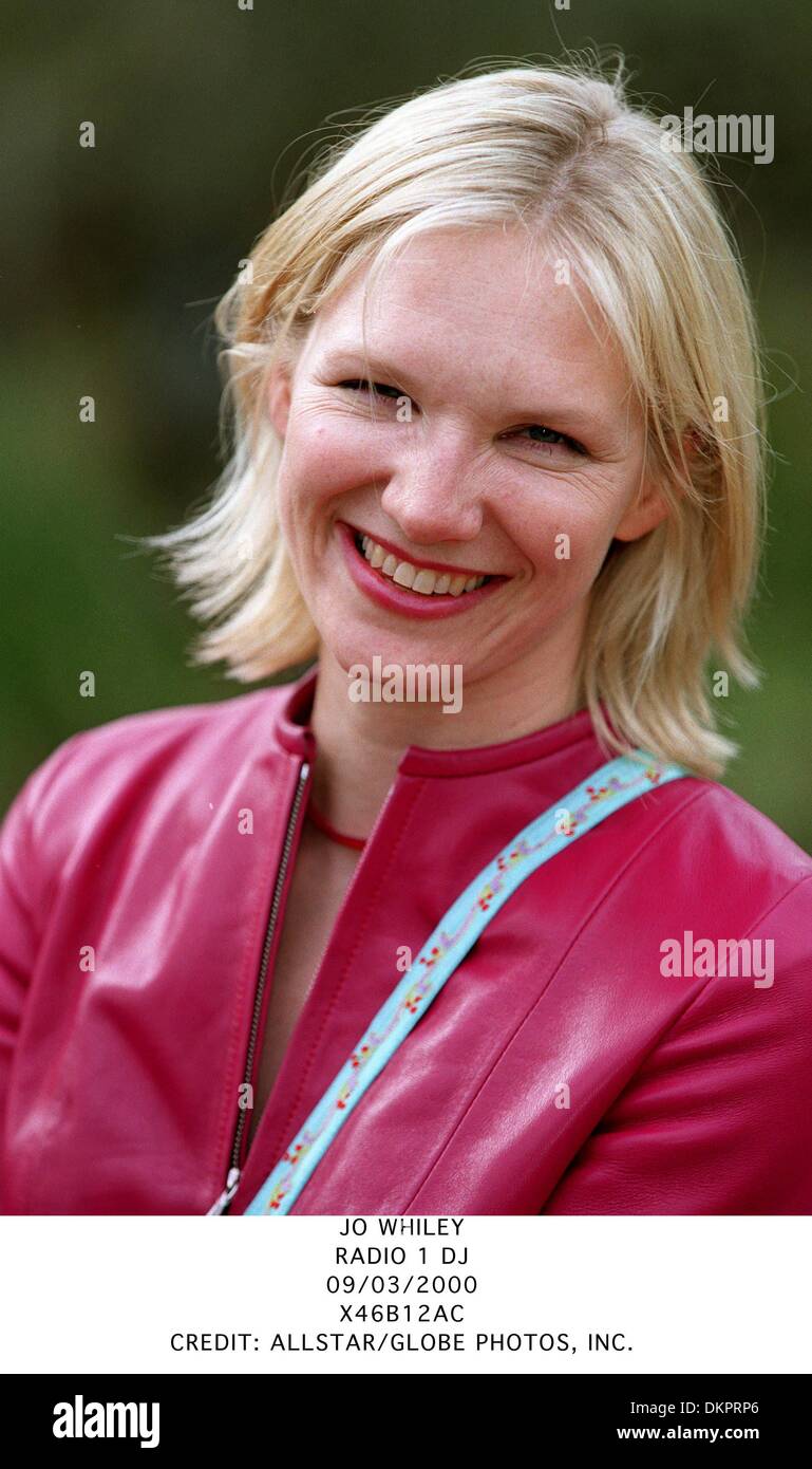 Dj jo whiley hi-res stock photography and images - Alamy