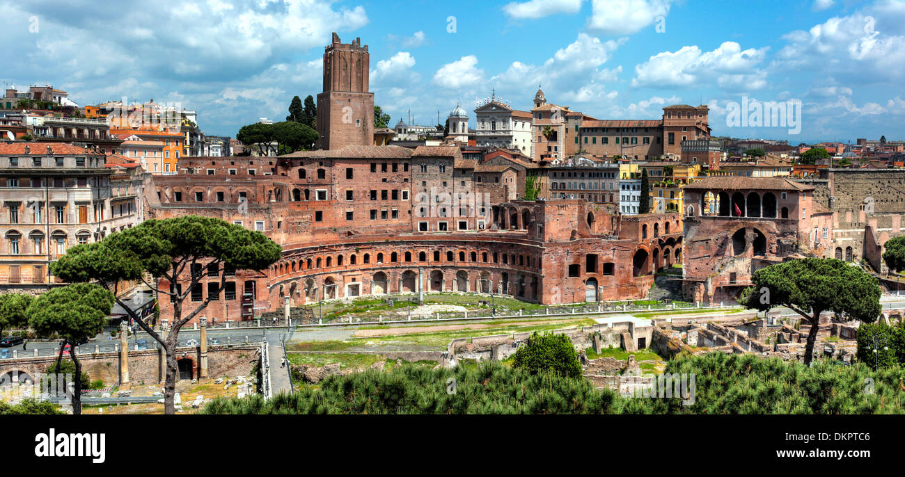 Roman architecture market hi-res stock photography and images - Alamy
