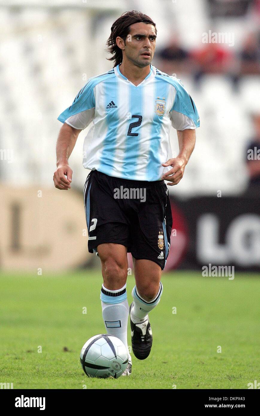 ROBERTO AYALA.ARGENTINA.HUNGARY V ARGENTINA.PUSKAS FERENC STADION ...