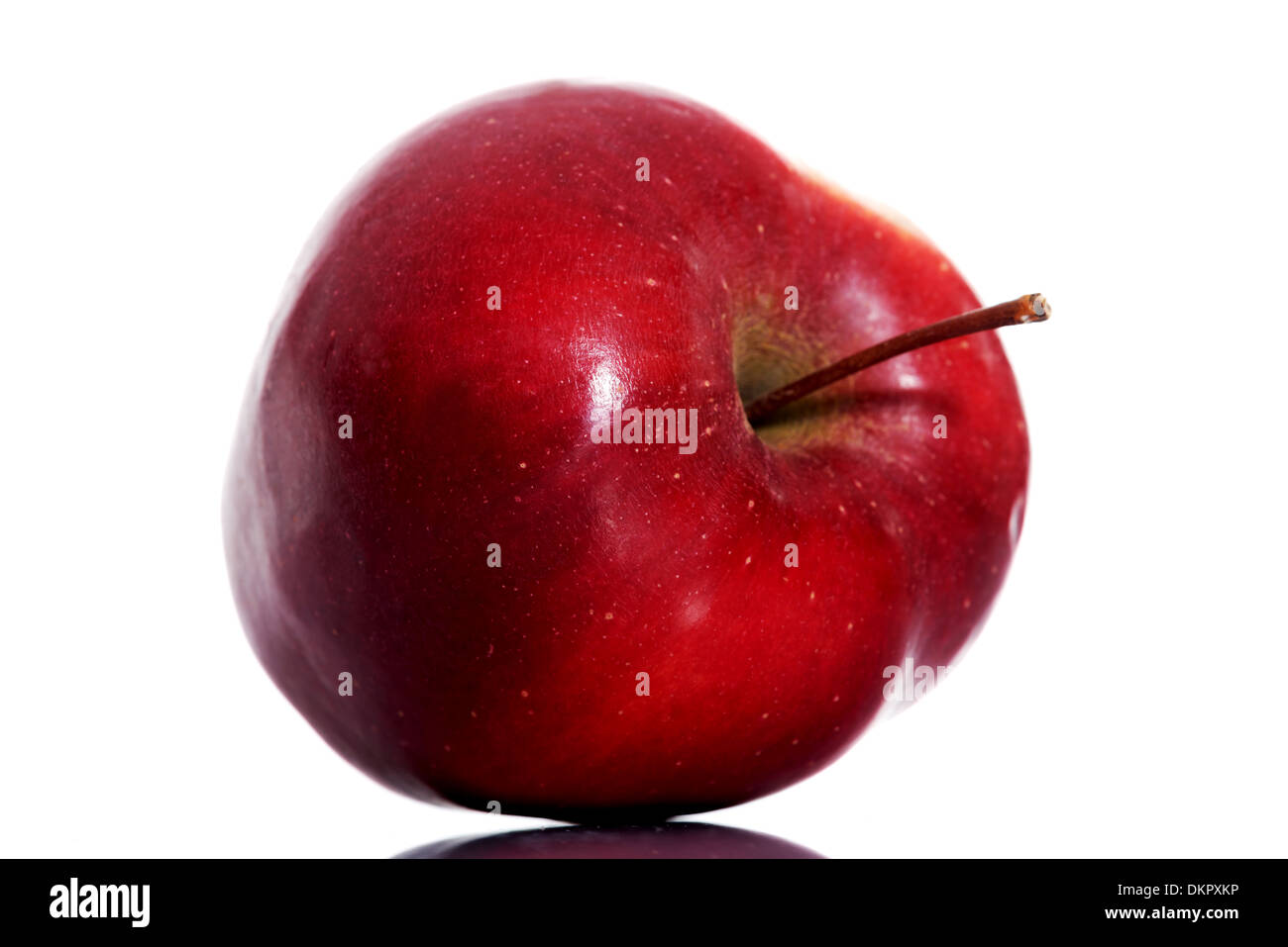 One red apple one piece hi-res stock photography and images - Alamy