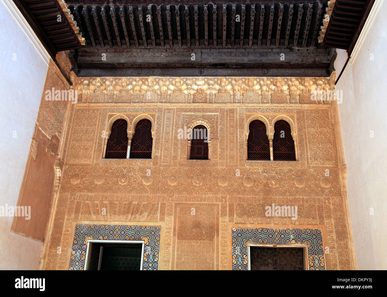 Alhambra granada window hi-res stock photography and images - Alamy