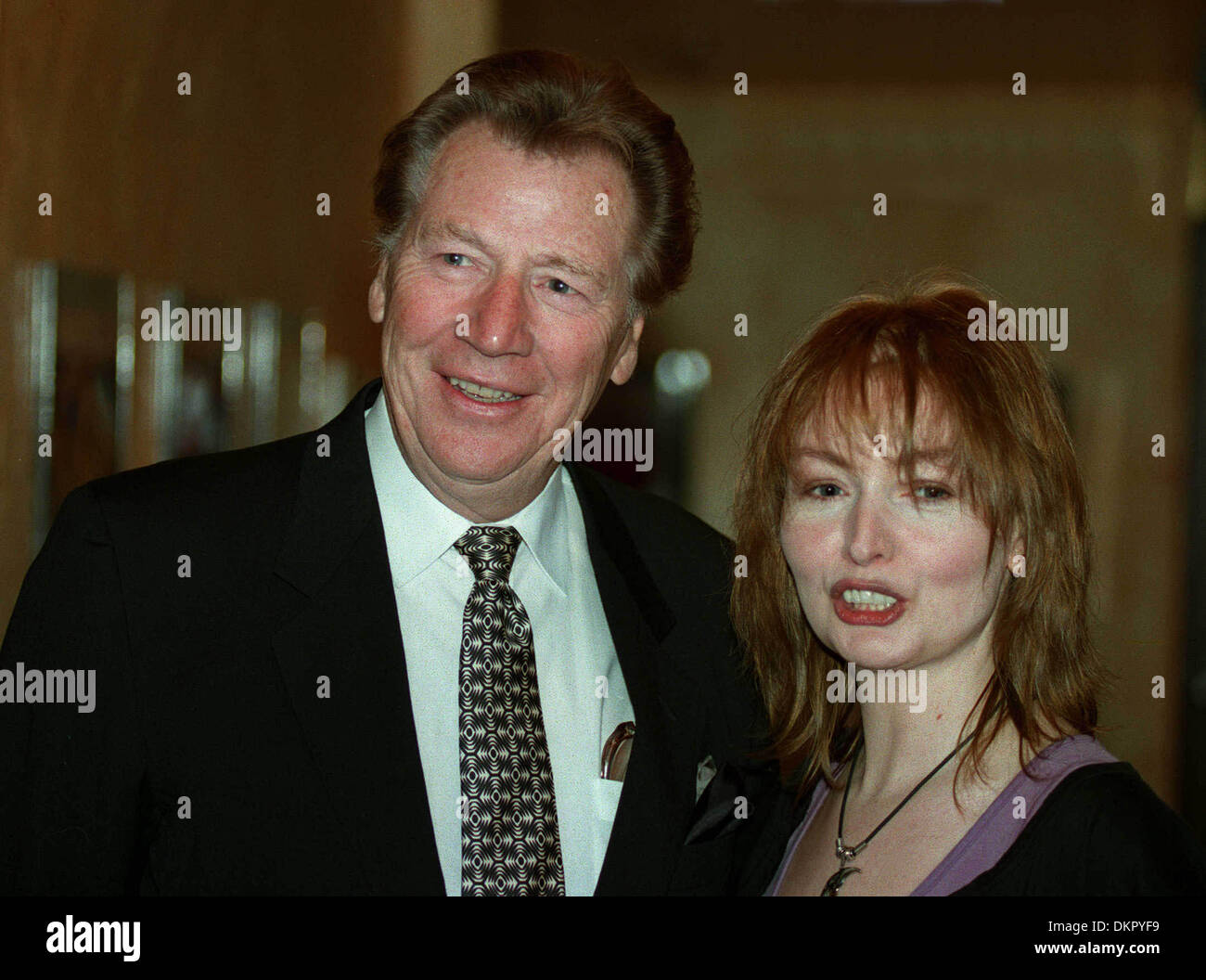 MAX BYGRAVES & MARY HOPKIN.TV GREATEST HITS LAUNCH.04/11/1993.B61C26 ...