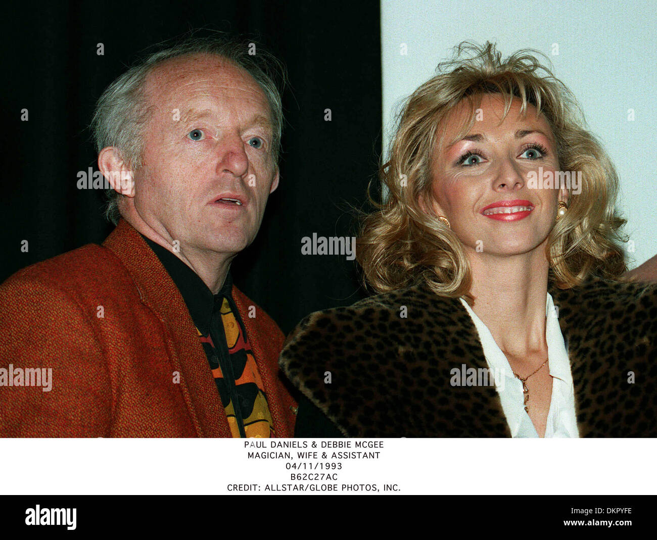 Debbie mcgee assistant hi-res stock photography and images - Alamy