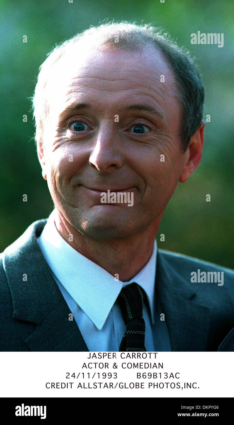 Comedian jasper carrott hi-res stock photography and images - Alamy