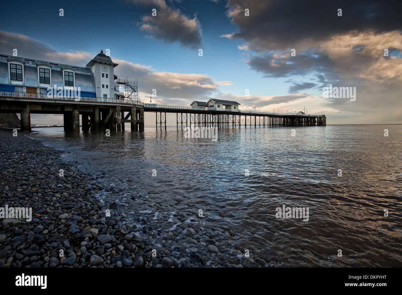 Penarth pier pavillion hi-res stock photography and images - Alamy