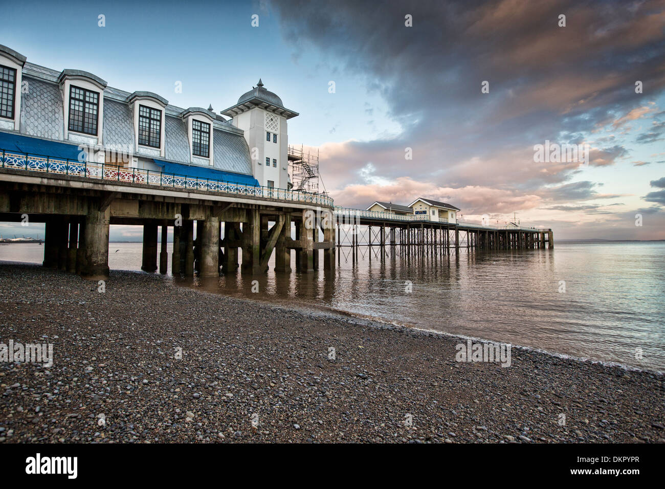 Penarth pier pavillion hi-res stock photography and images - Alamy