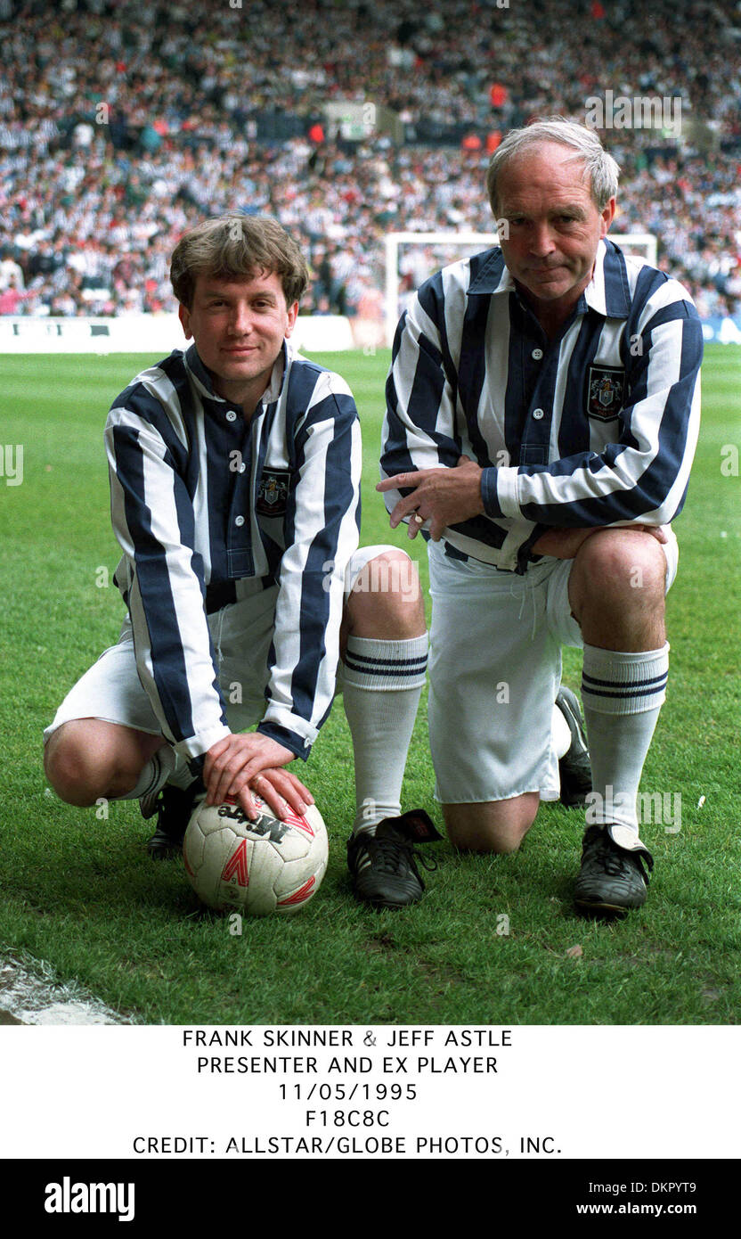 FRANK SKINNER & JEFF ASTLE.PRESENTER AND EX PLAYER.11/05/1995.F18C8C ...