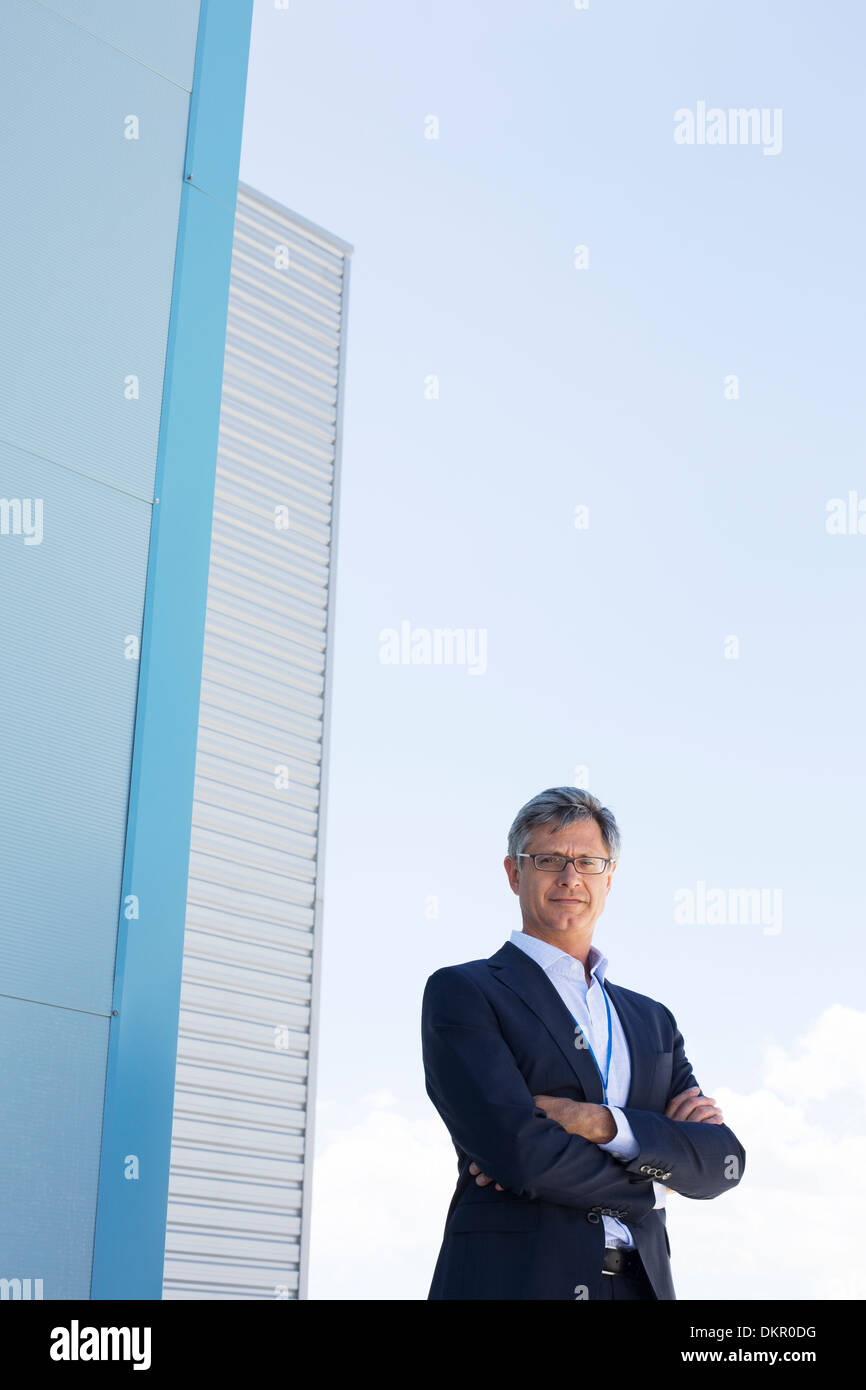 Standing building exterior hi-res stock photography and images - Alamy