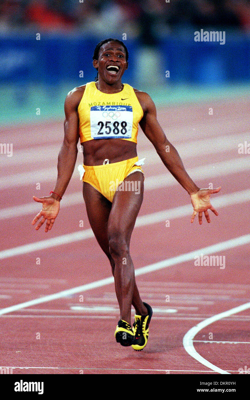 MARIA MUTOLA.WINS 800 METRES FINAL, SYDNEY.Y, AUSTRALIA.OLYMPIC STADIUM ...
