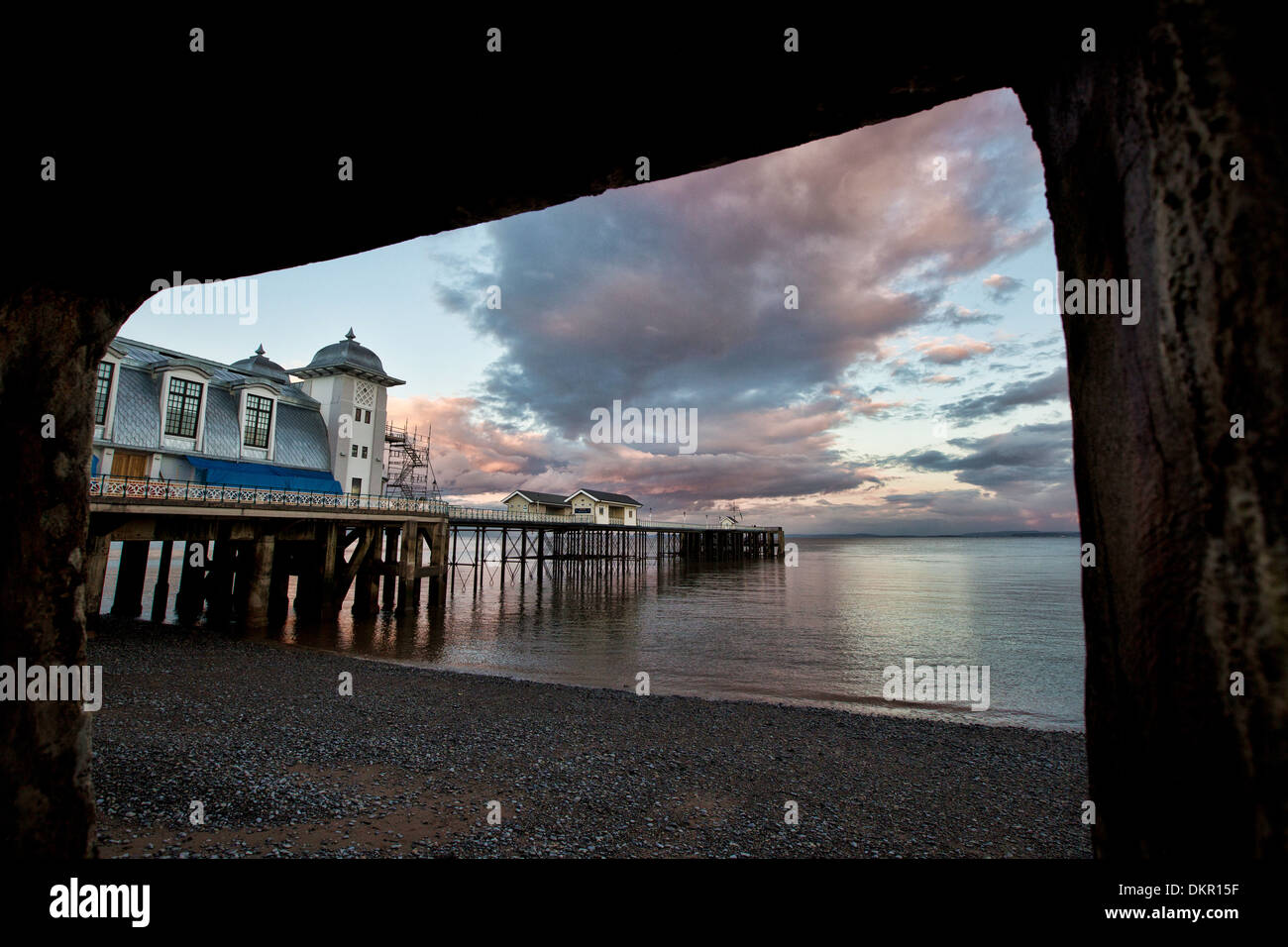Penarth pier pavillion hi-res stock photography and images - Alamy