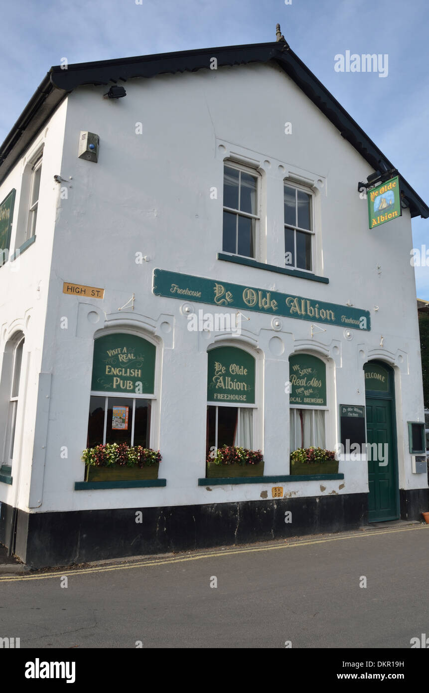 Ye olde albion traditional pub rowhedge Stock Photo - Alamy