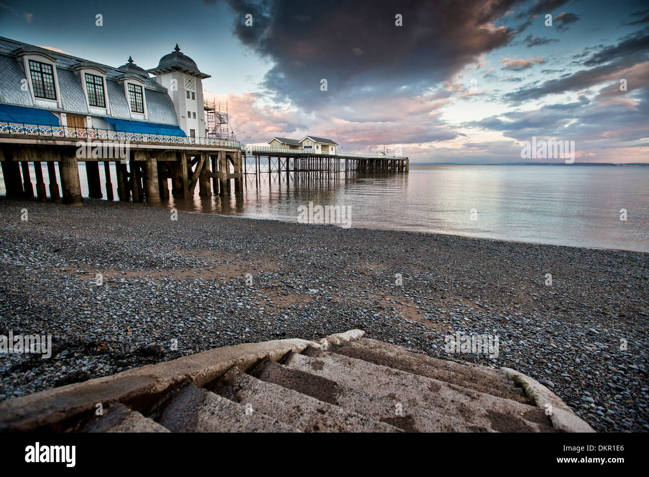 Things to do wales hi-res stock photography and images - Alamy