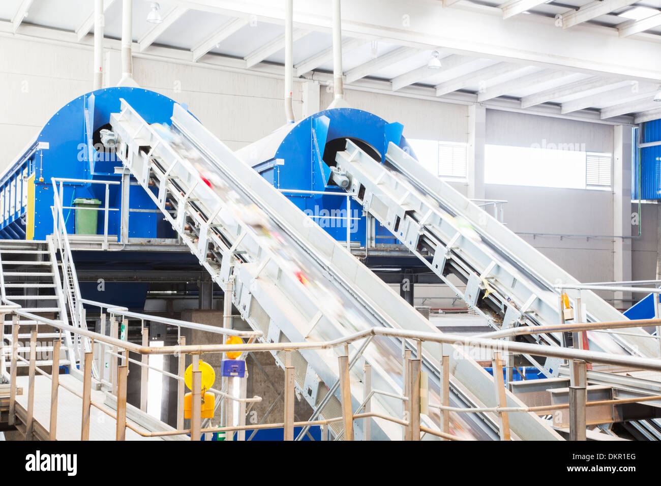 Conveyor belt hi-res stock photography and images - Alamy