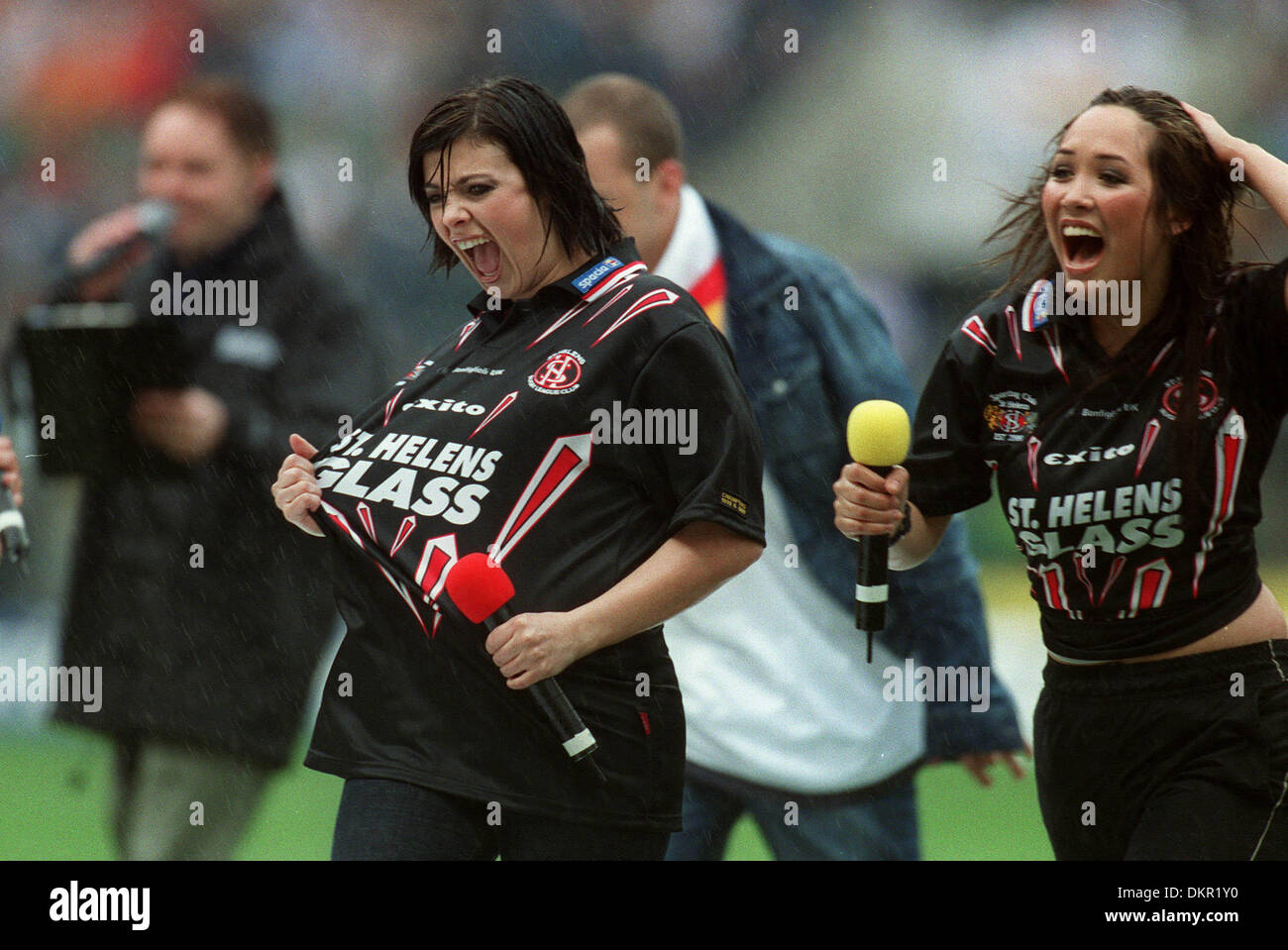 Hearsay 2001 hi-res stock photography and images - Alamy