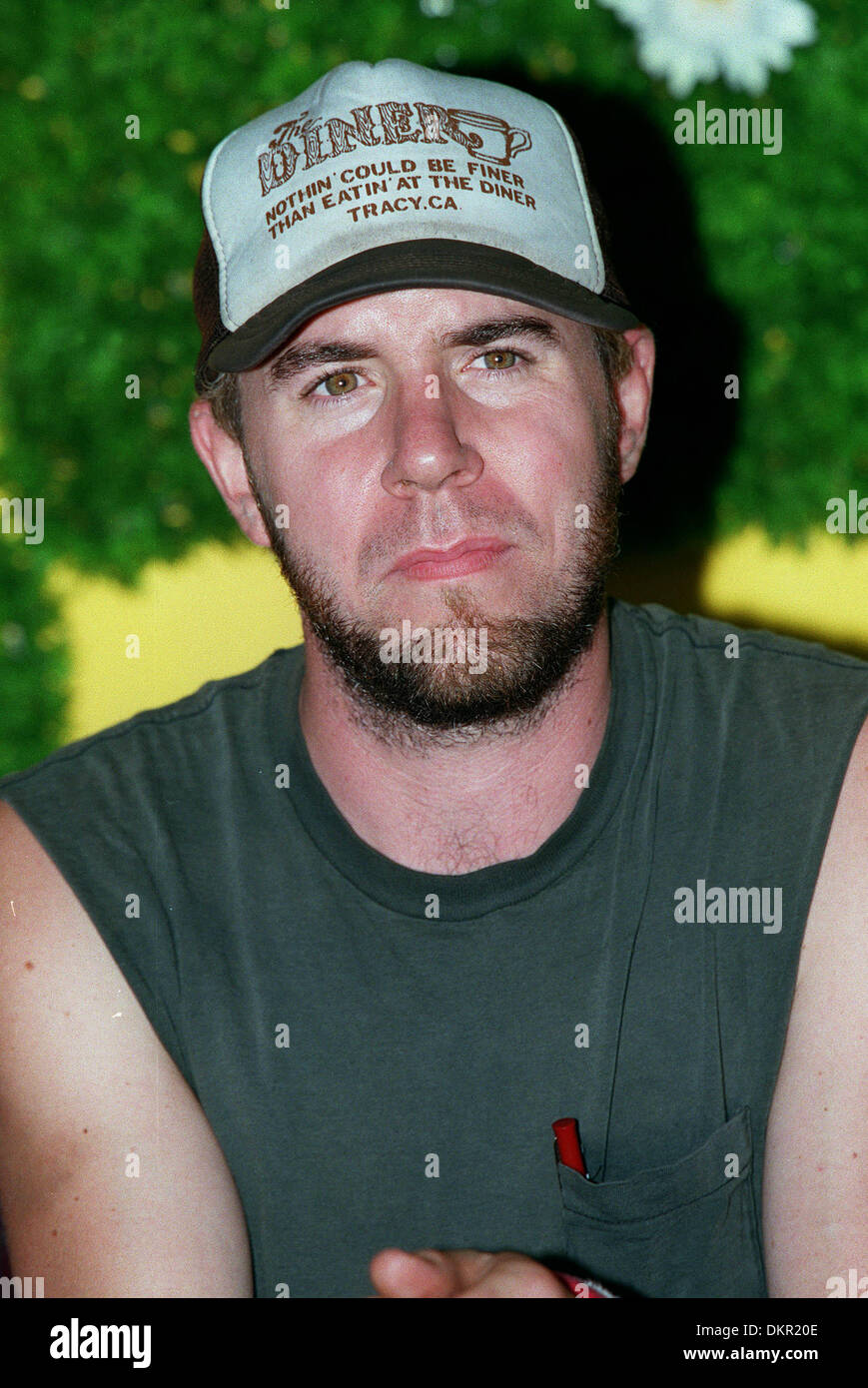 JASON LYTLE.GRANDADDY.ND.T IN THE PARK, KINROSS, SCOTLA.07/07/2001 ...