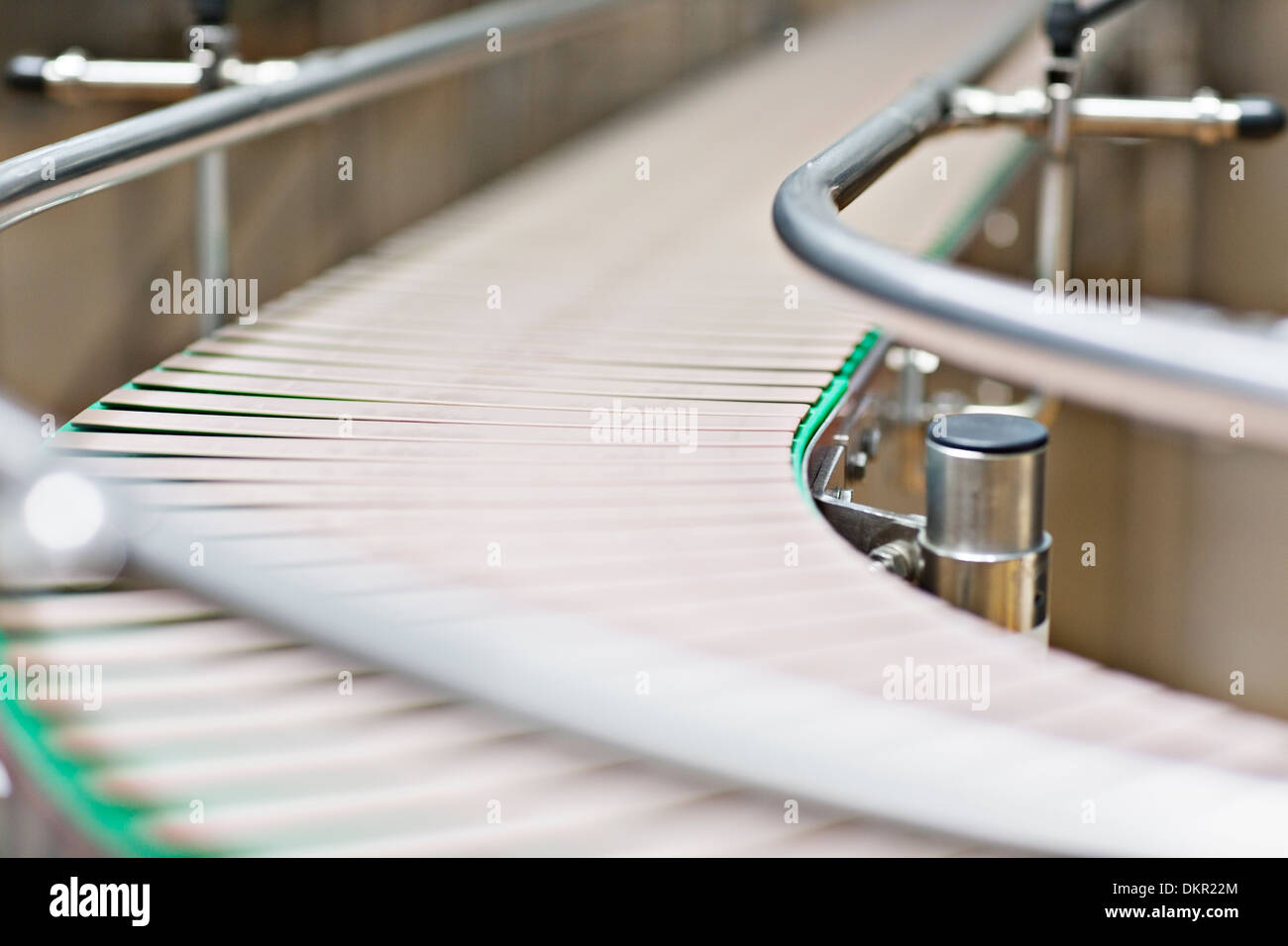 Conveyor belt hi-res stock photography and images - Alamy